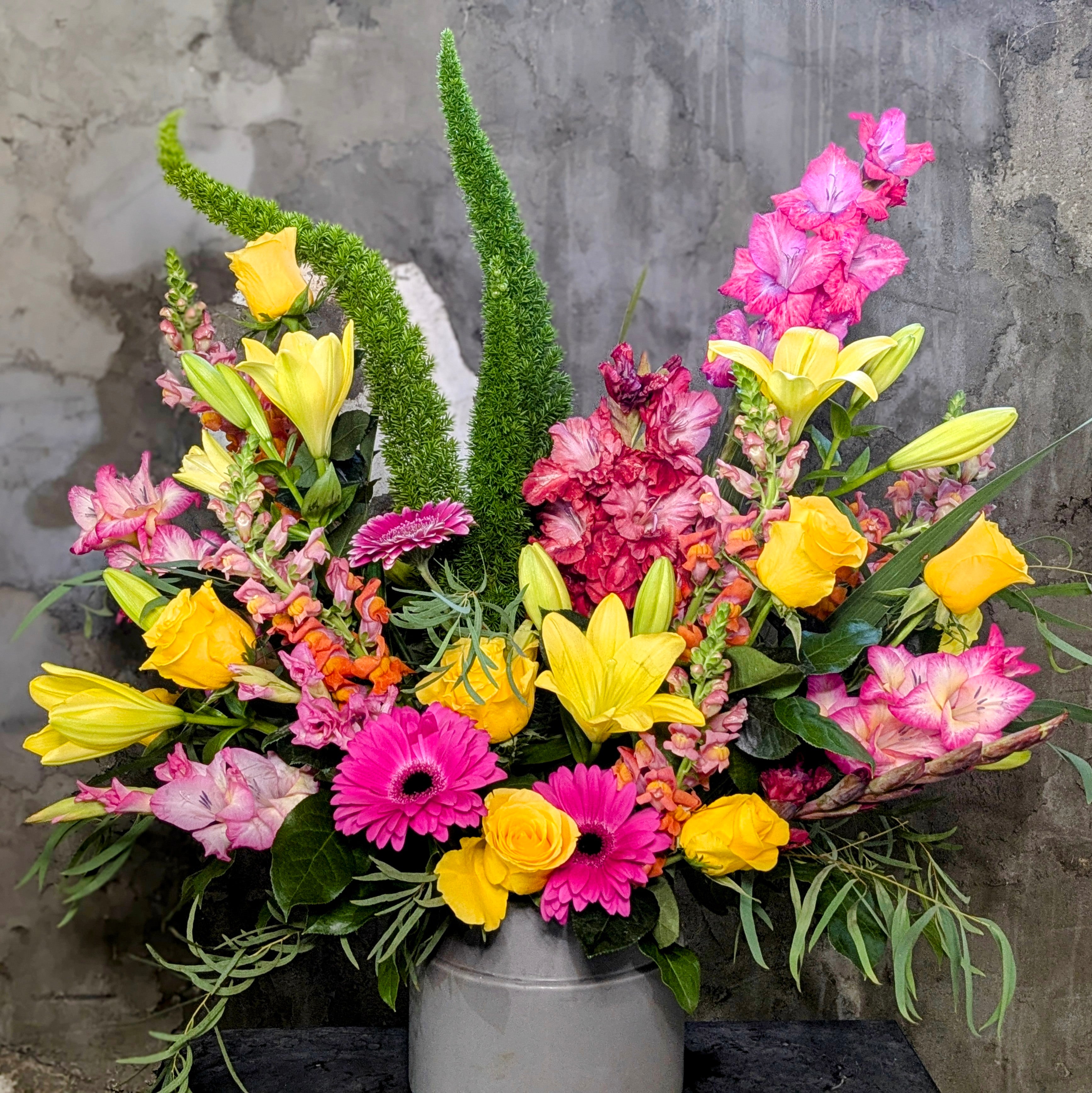 The Showstopper- Floral Arrangement – The Lady Bug Studio